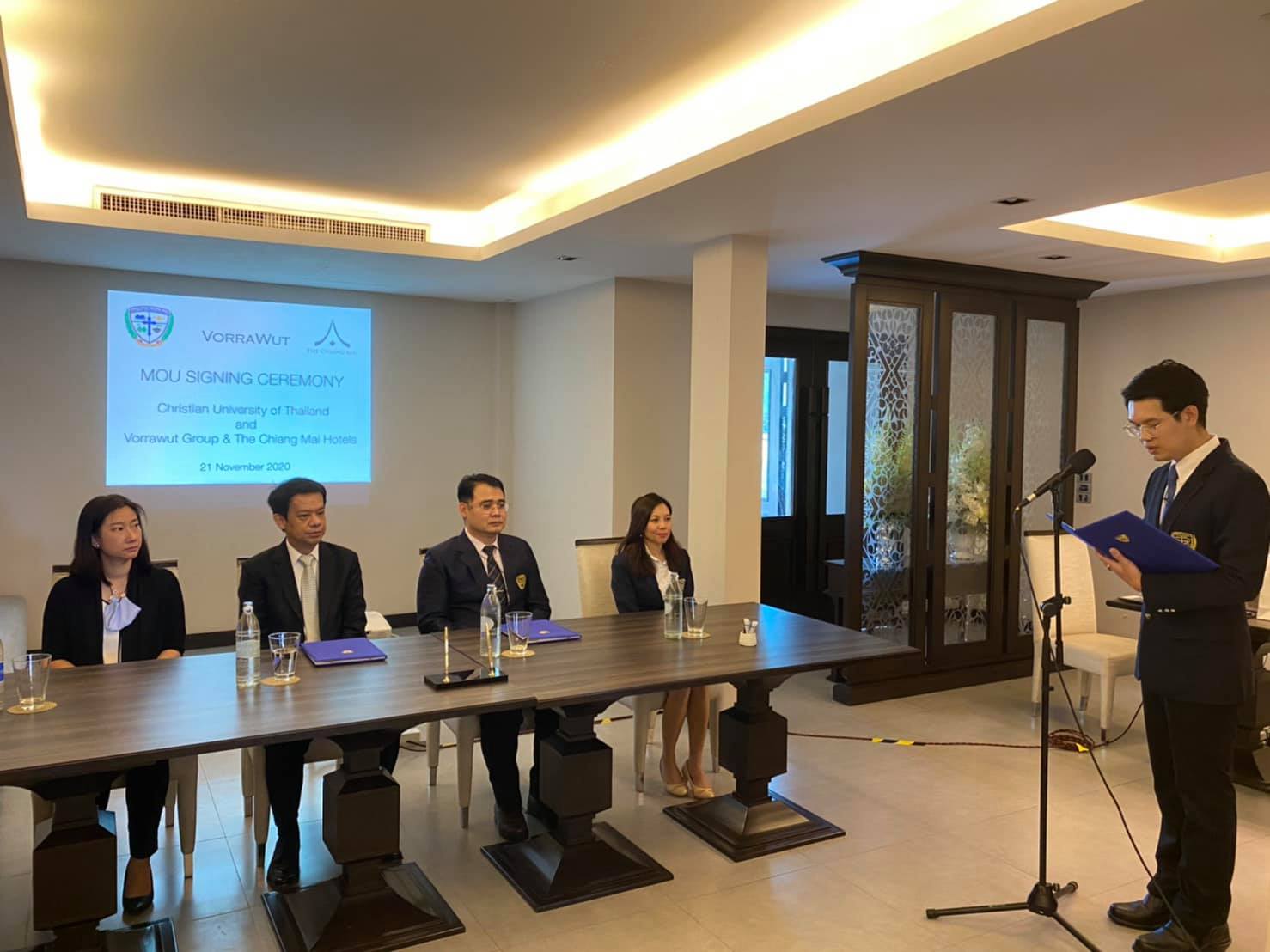 MOU Signing Ceremony ระหว่างมหาวิทยาลัยคริสเตียนและบริษัทวรวุฒิ กรุ๊ป ...